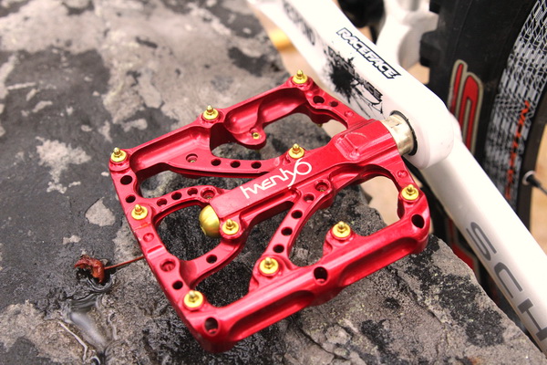Twenty6 Gear for 2012: Pedals, Stems, and More - Singletracks Mountain ...