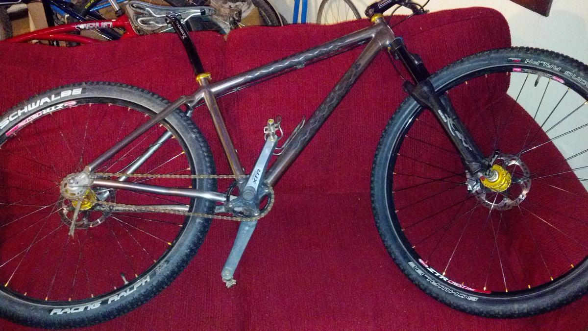 Titus Eleven / fcr Photos