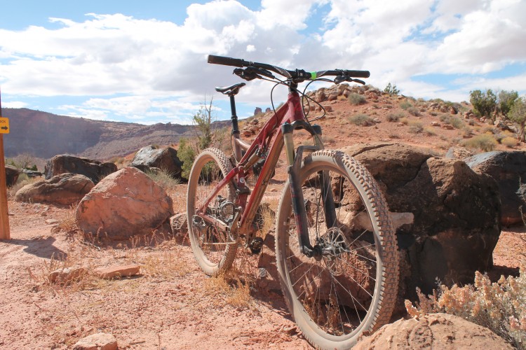 Test Ride Review: Breezer Supercell - Singletracks Mountain Bike News