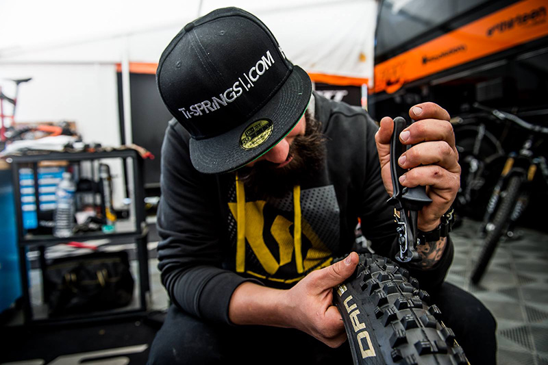 Schwalbe Introduces World's First Mountain Bike Tire Cutting Tool ...