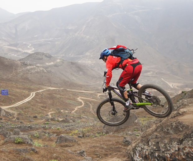 Peru Mountain Biking Part 1: An 11,200' Descent Outside Lima ...