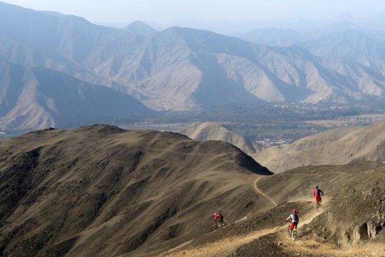 Peru Mountain Biking Part 1: An 11,200' Descent Outside Lima ...