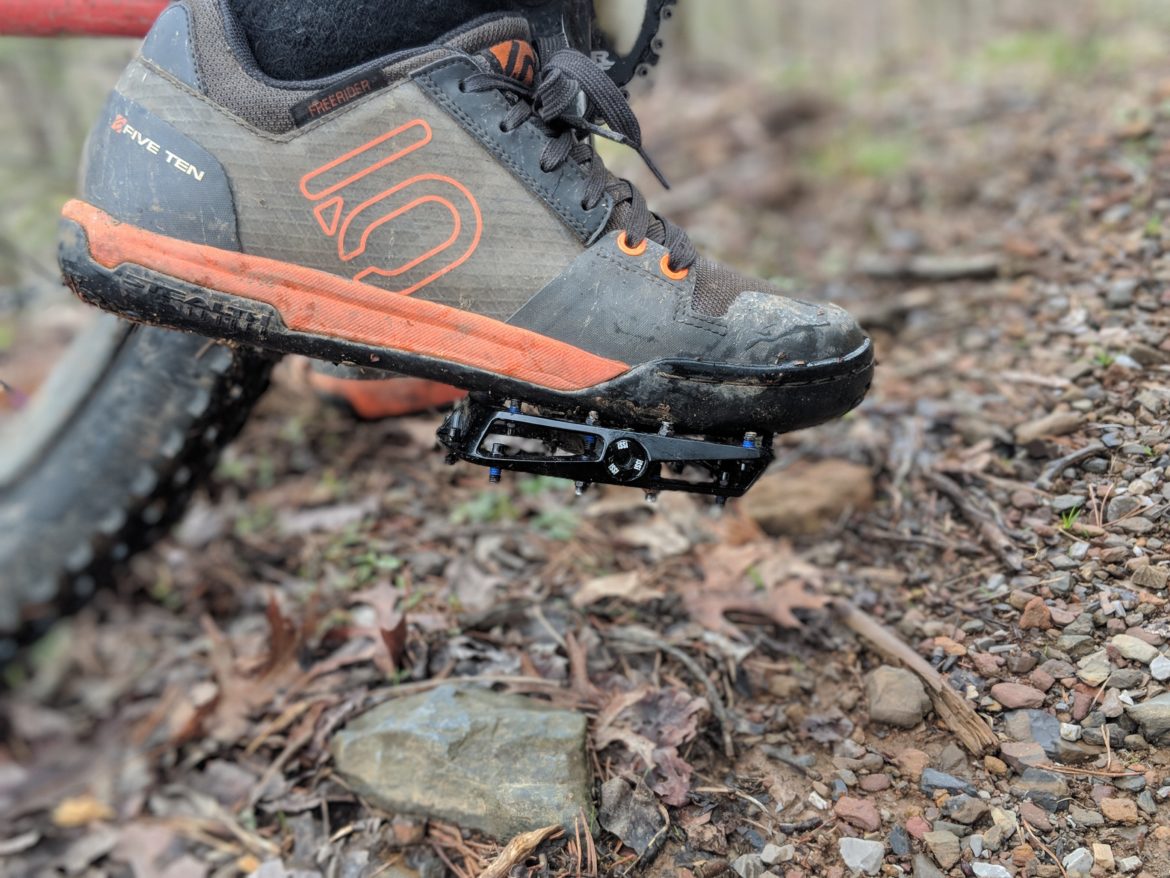 5 Flat Mountain Bike Pedals Tested and Reviewed - Singletracks Mountain ...