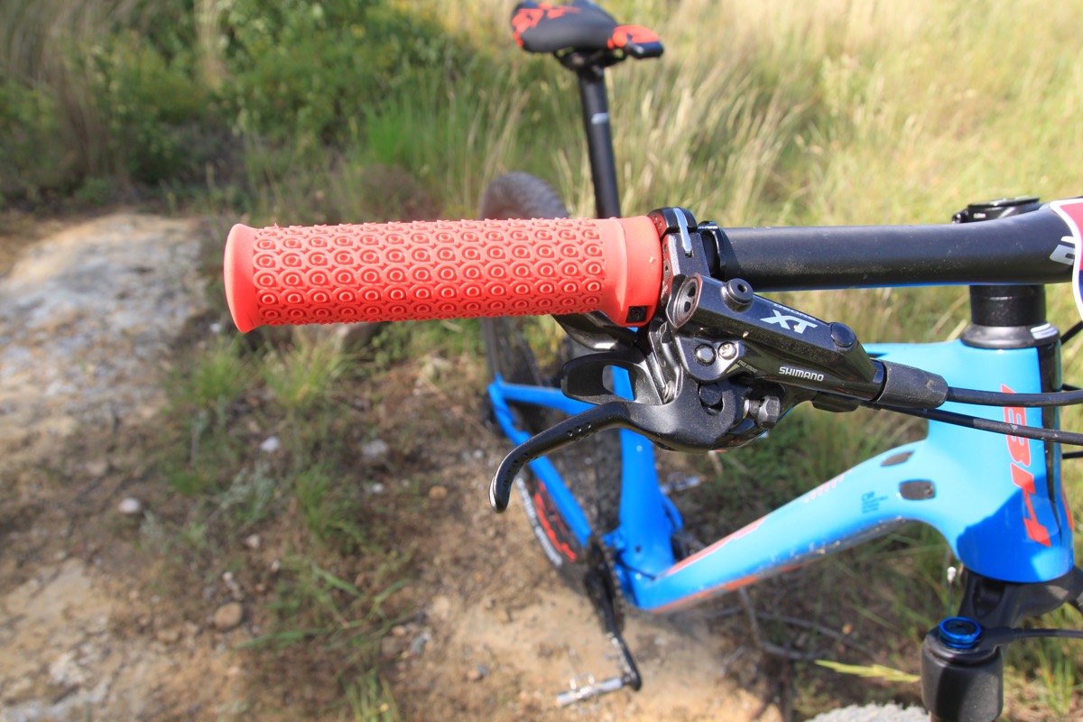 Four Keys To A More Comfortable Mountain Bike Ride - Singletracks ...