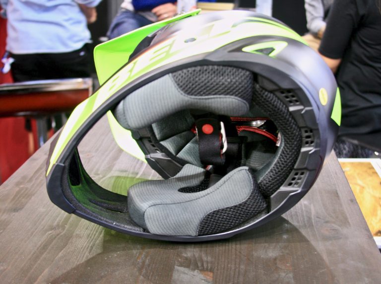 Bell Shows More Affordable Full-face, Half-shell Helmets at Eurobike ...