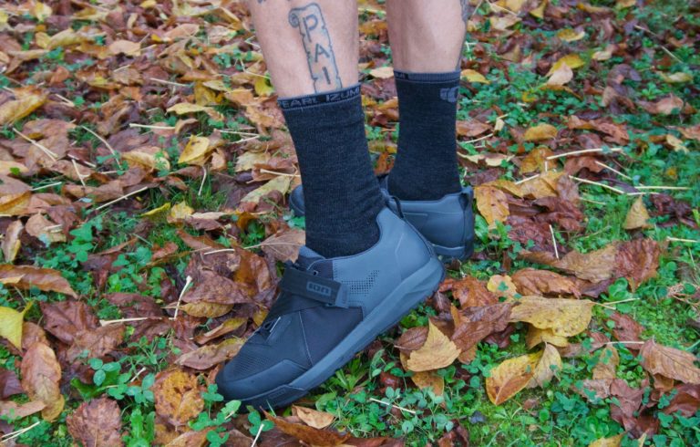 ION's Rascal Clipless MTB Shoe Has Stiff Sole, But is Flexible Enough ...