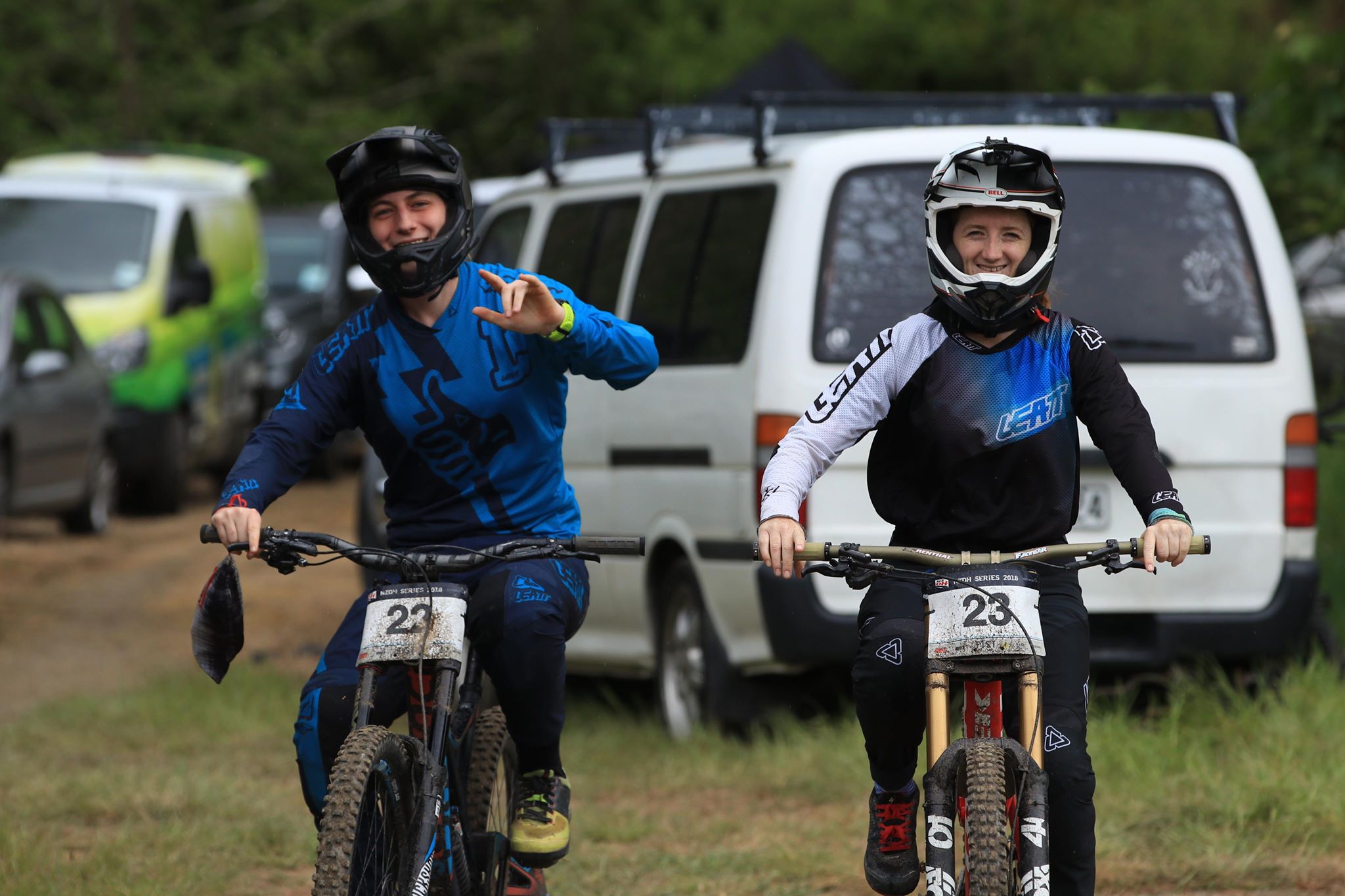 Kiwi DH Racer Kate Weatherly Shares Her Story and Highlights From Her ...