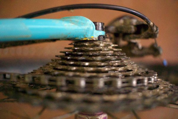 Troubleshooting Common Rear Derailleur Shifting Problems on a Bike ...