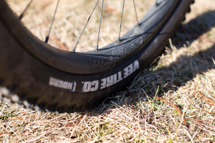 Review: Vee Tires Flow Snap Enduro Tire Costs Less, Holds up to ...