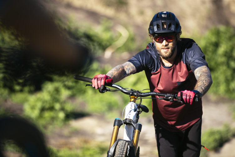 New IXS Trigger All Mountain Helmet and Kneepads Are Designed With ...