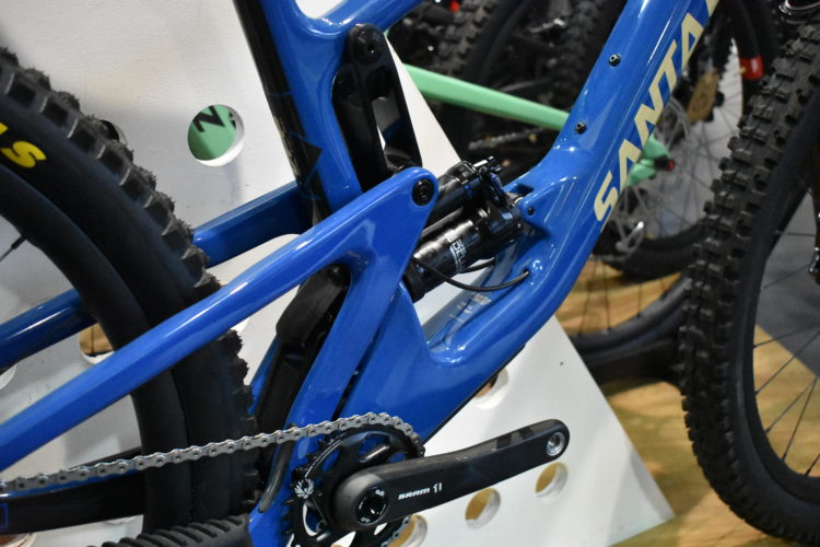 Internal Cable Routing Tips for Mountain Bikes - Singletracks Mountain ...