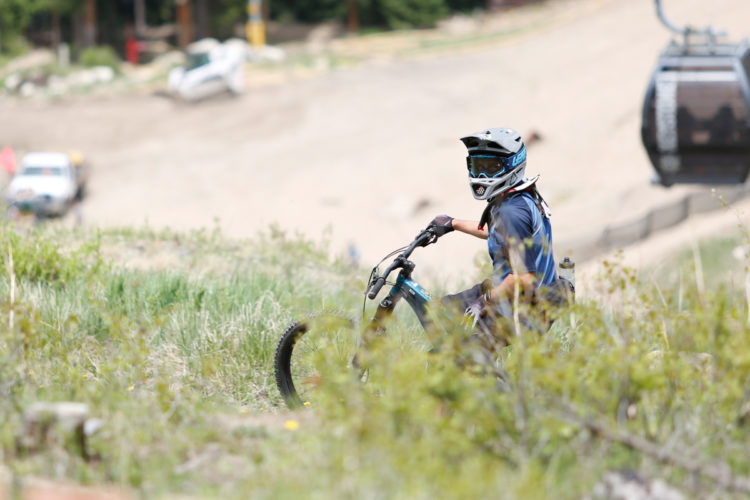 Leatt DBX 4.0 Full Face Mountain Bike Helmet Makes DH Riding Safer and Less Sweaty [Review ...