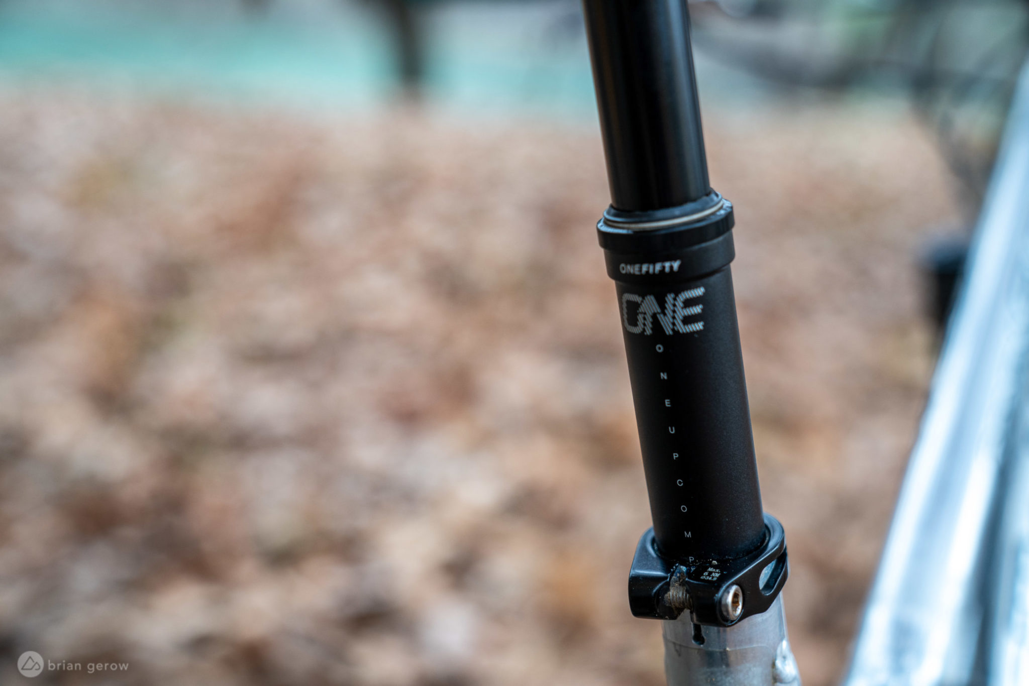 OneUp V2 Dropper Offers Adjustable Travel and a Short Overall Length ...