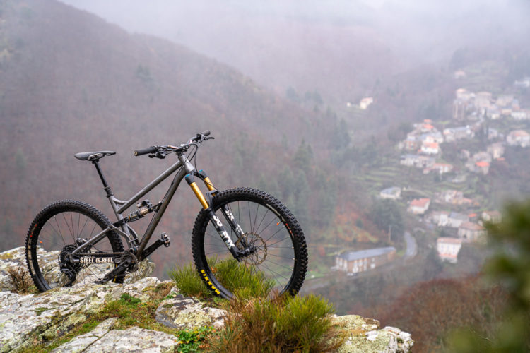 7 Full Suspension Steel Mountain Bike Frame Builders Talk Advantages ...