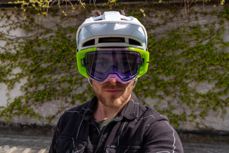 Fox Speedframe Pro Helmet Review - Singletracks Mountain Bike News