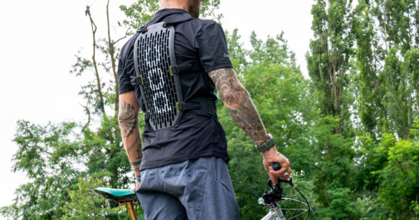 5 Mountain Bike Chest and Back Protectors for Gravity to Trail Riders ...