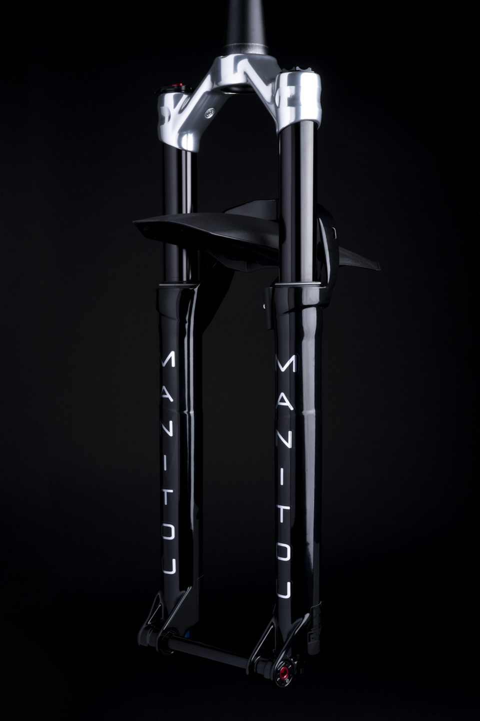 Manitou Redesigns R7 XC Fork, and More From SUNringle, ProTaper ...