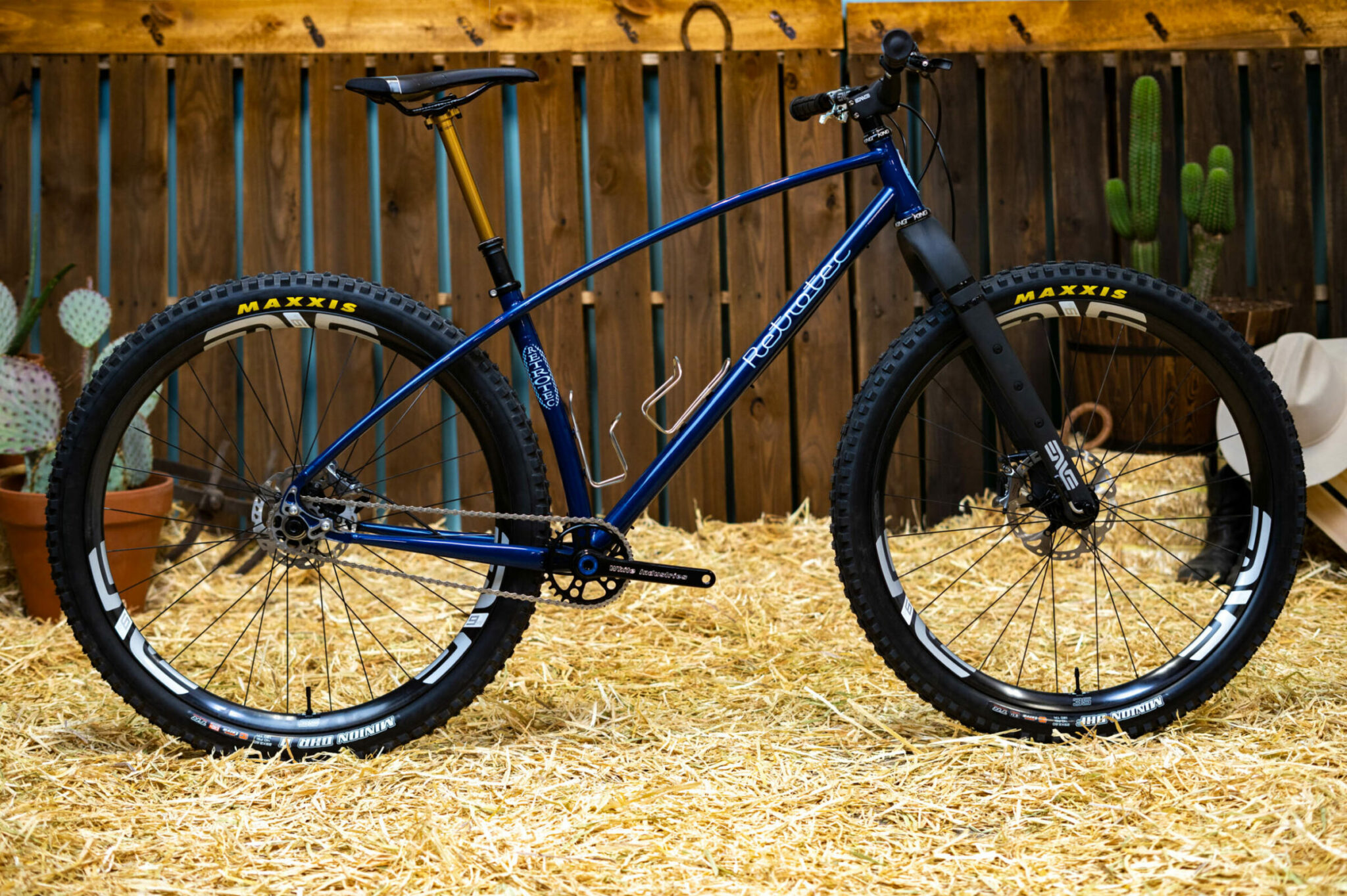 Enve Builder Round-up: Mountain Bike Highlights - Singletracks Mountain Bike News