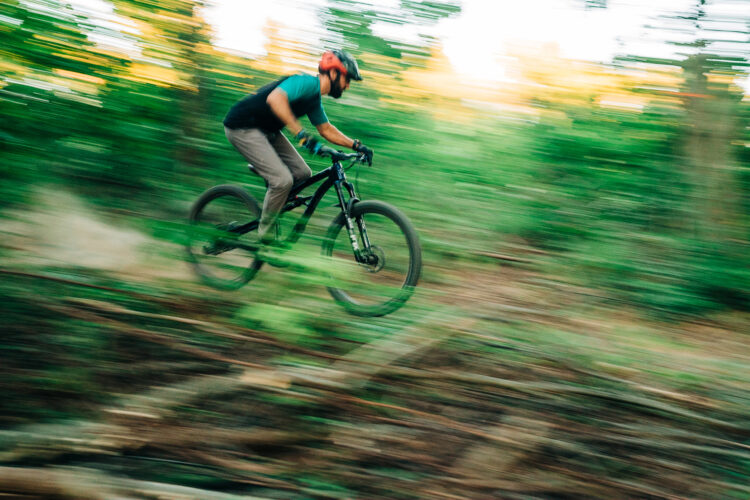 Esker Cycles Adds the Rowl to Lineup, a 140mm 29er Trail Bike ...