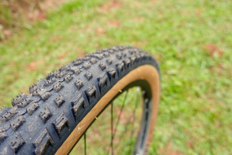 A Teeny, Tiny 29ie: Surly Karate Monkey Build - Singletracks Mountain ...