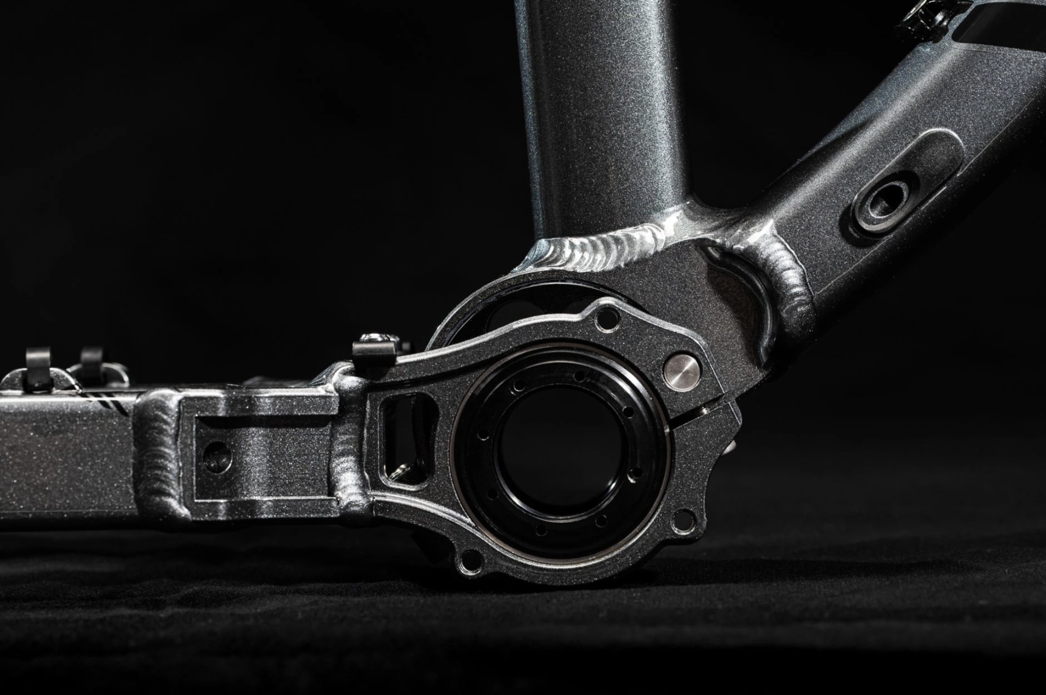 Lone Bicycles now has a MixED-Wheel Version of their Versatile ...