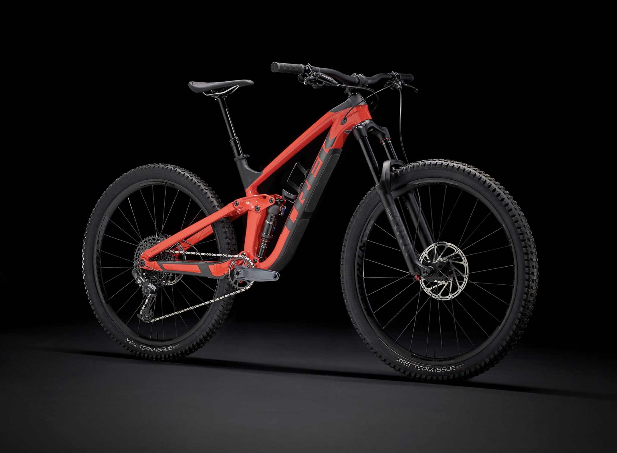 2021 Trek Slash 8 Gen 5 Review: A No-Compromise Ripper Without the ...