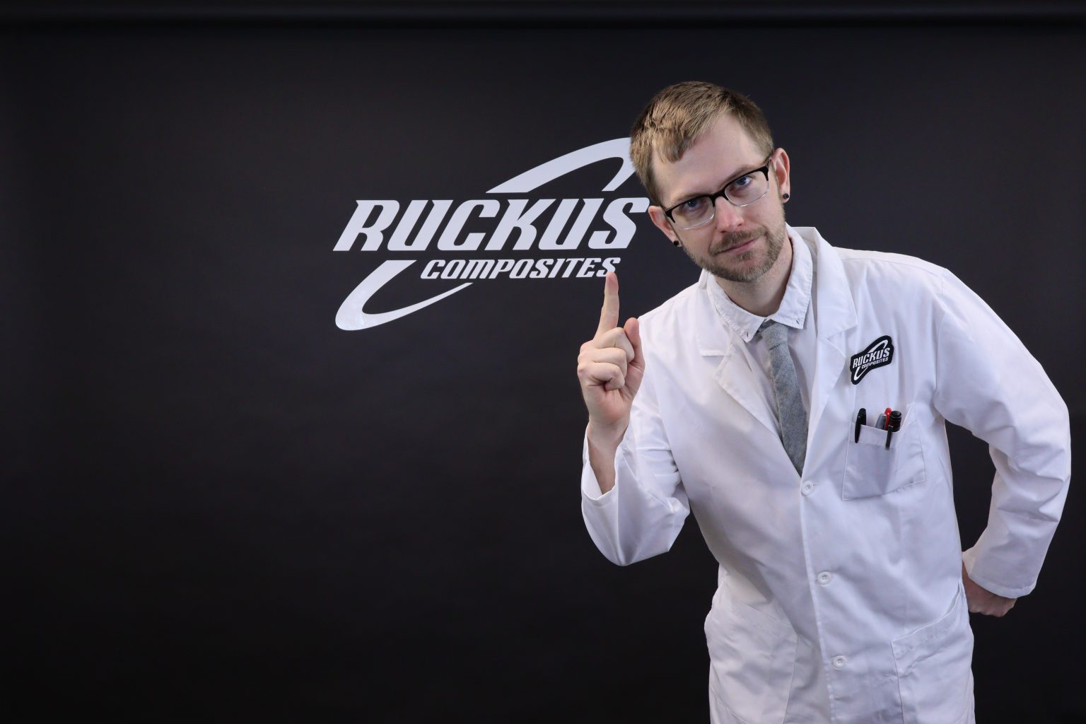 How Do Carbon Mountain Bike Frames Break? Shawn Small of Ruckus ...