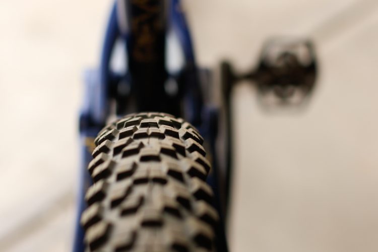 The Updated Michelin Force AM2 is a Surprisingly Good Trail Tire ...