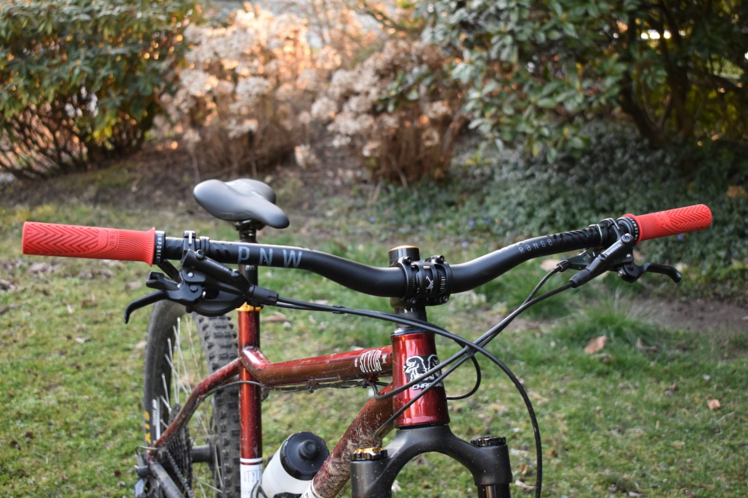 Set Up Your MTB Cockpit for Maximum Fun (and Control) - Singletracks ...