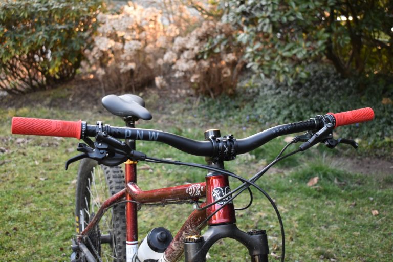 Set Up Your MTB Cockpit for Maximum Fun (and Control) - Singletracks ...