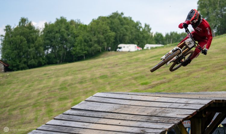 Italian DH Racers Win in St Gréé, Besting a Stacked Field of World Cup ...
