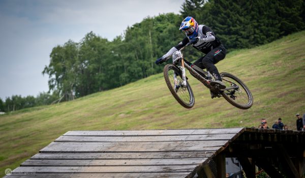 Italian DH Racers Win in St Gréé, Besting a Stacked Field of World Cup ...