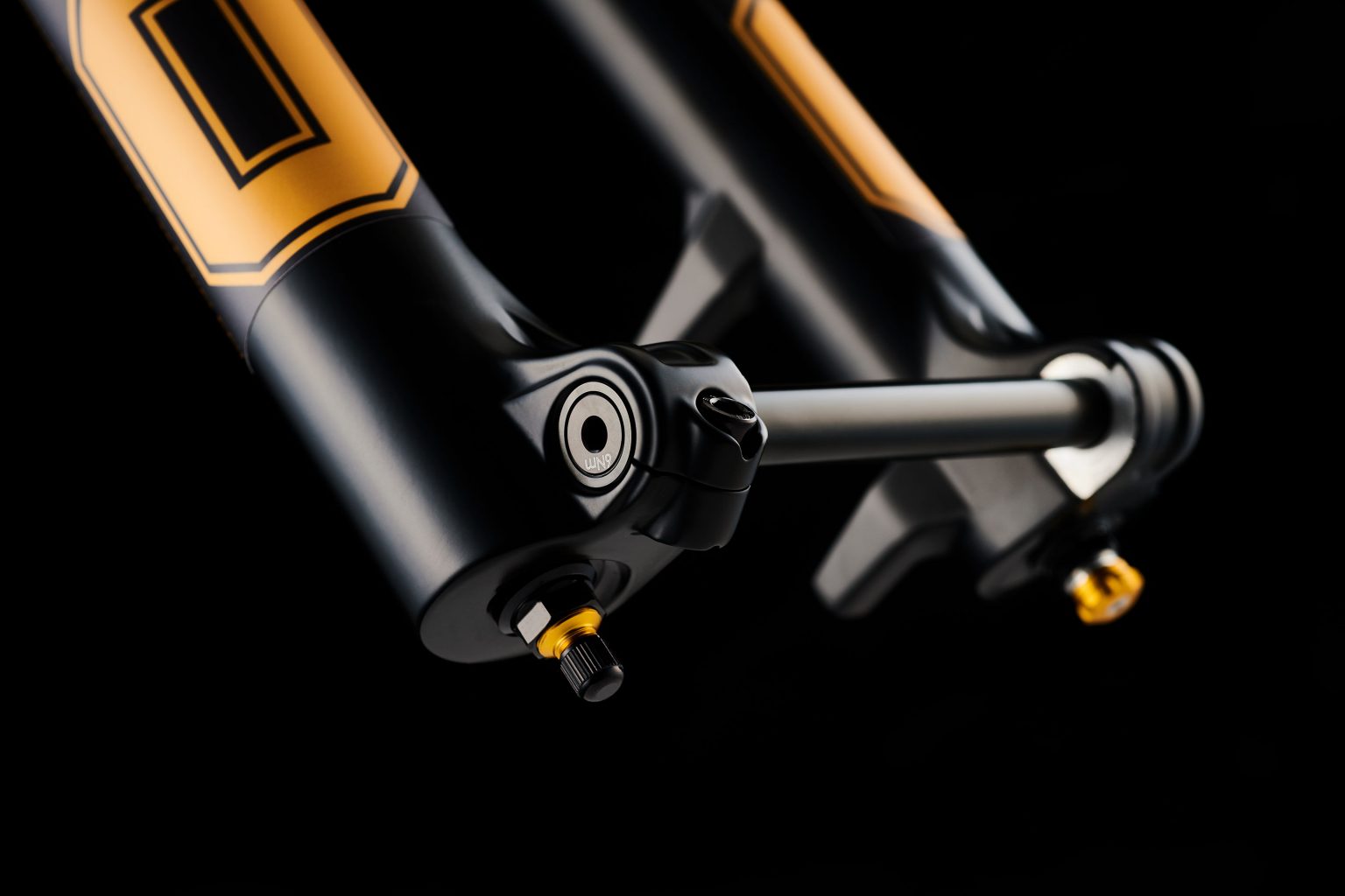 New Öhlins RXF38 m.2 Fork Claims Dual Crown Performance in a Single ...