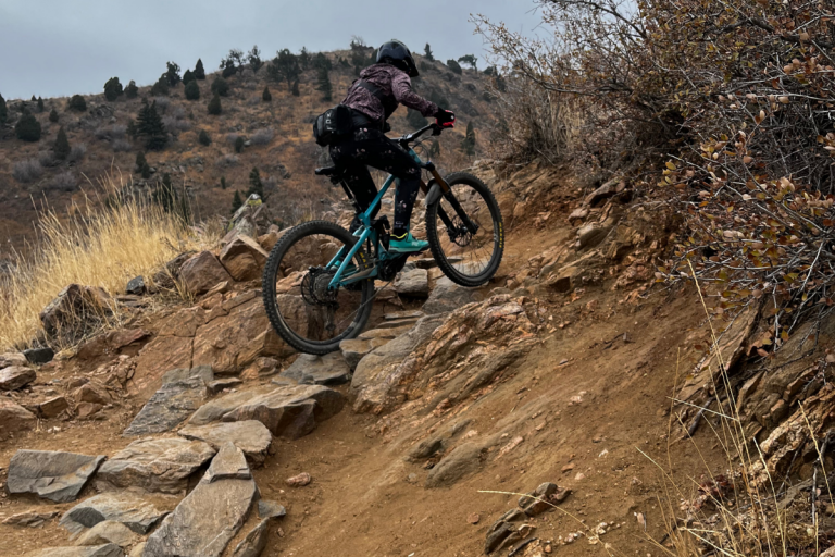 the-yeti-160e-is-a-race-ready-pedal-assist-party-bike-review