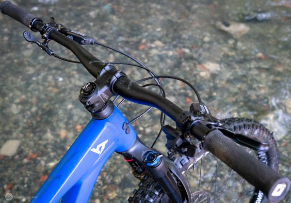 What Are Riser Handlebars Good For? - Singletracks Mountain Bike News