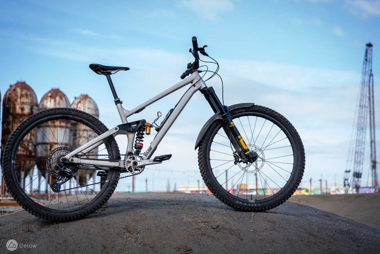 The 160mm Raaw Madonna: A Longterm Review of One Wildly Fun Bike ...