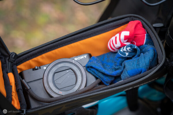 Ditch That Hip Pack with One of These Mini Frame and Handlebar Bags ...