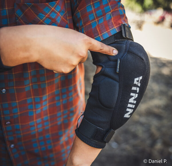 5 Mountain Bike Elbow Pads, Trail Tested - Singletracks Mountain Bike News