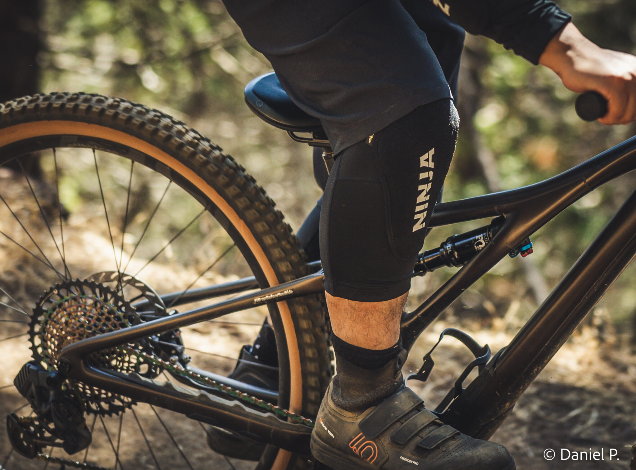 4 MTB Knee Pads, From Minimal to Full-On, Summer Tested - Singletracks ...