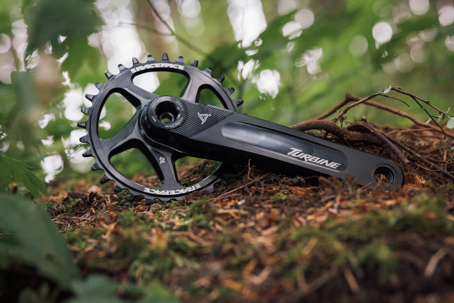 Race Face Updates Turbine Cranks, PNW Drops a Multitool, and We Are One ...