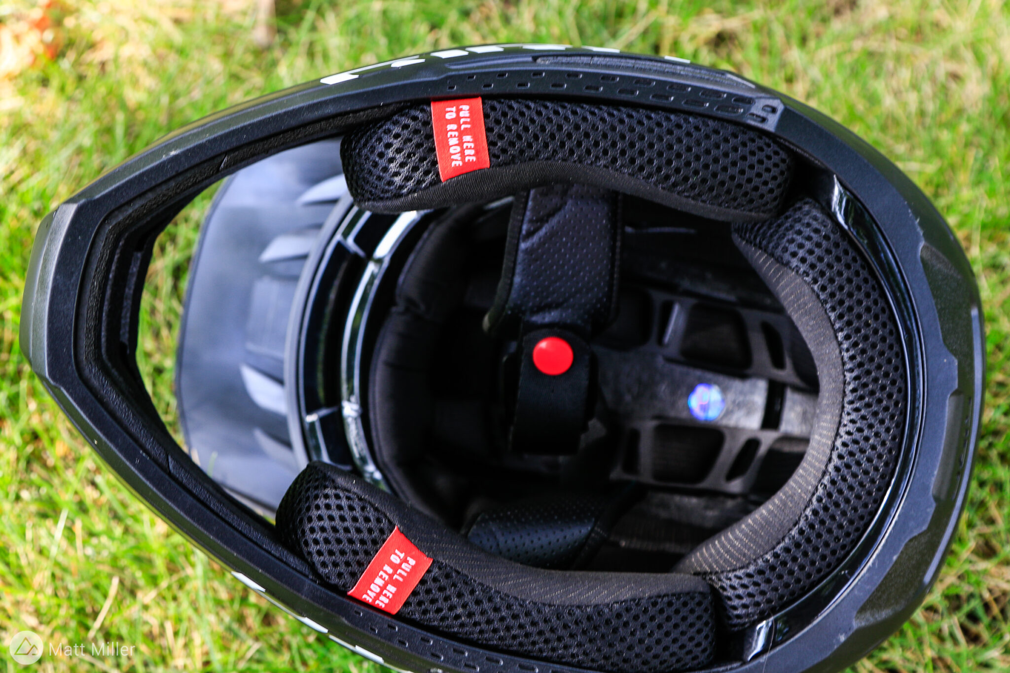 The Giro Insurgent is a Lightweight Full Face Helmet Perfect for Bike ...