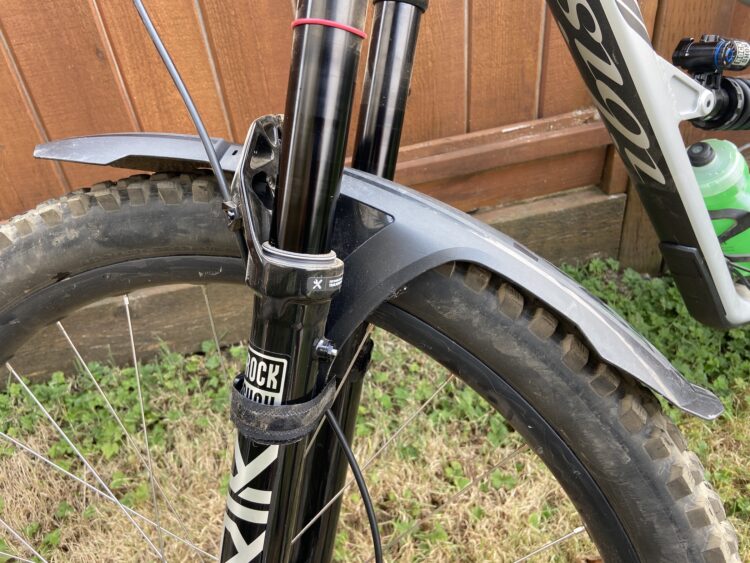 7 MTB Front Fenders Tested for Fall, From Minimal to Full-on ...
