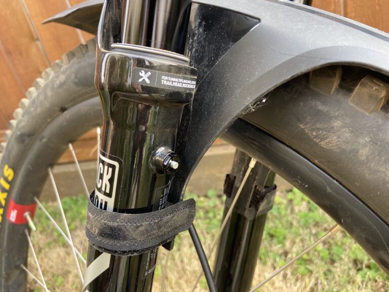 7 MTB Front Fenders Tested for Fall, From Minimal to Full-on ...