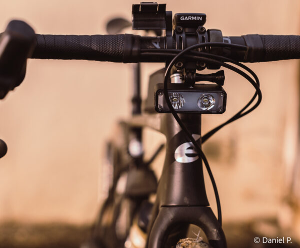 Specialized Flux 1250 Bike Light Includes a Variety of Mounts [Review ...