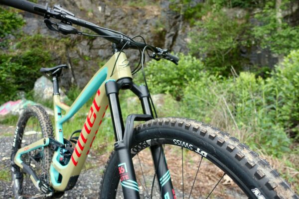 The Maxxis Minion DHF Tire is Still the One to Beat [Review ...