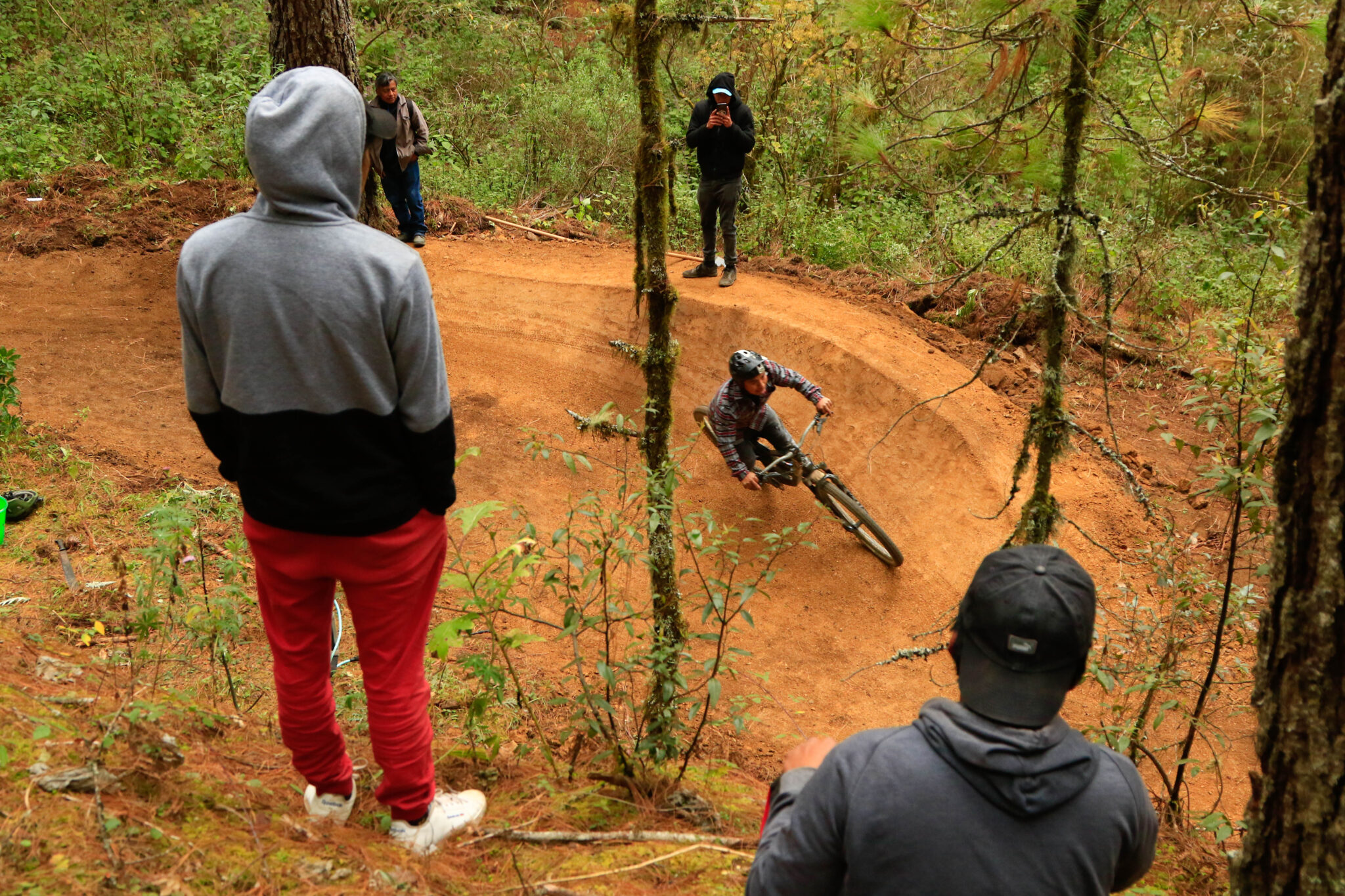 How to Build a Flow Trail in Mexico - Singletracks Mountain Bike News