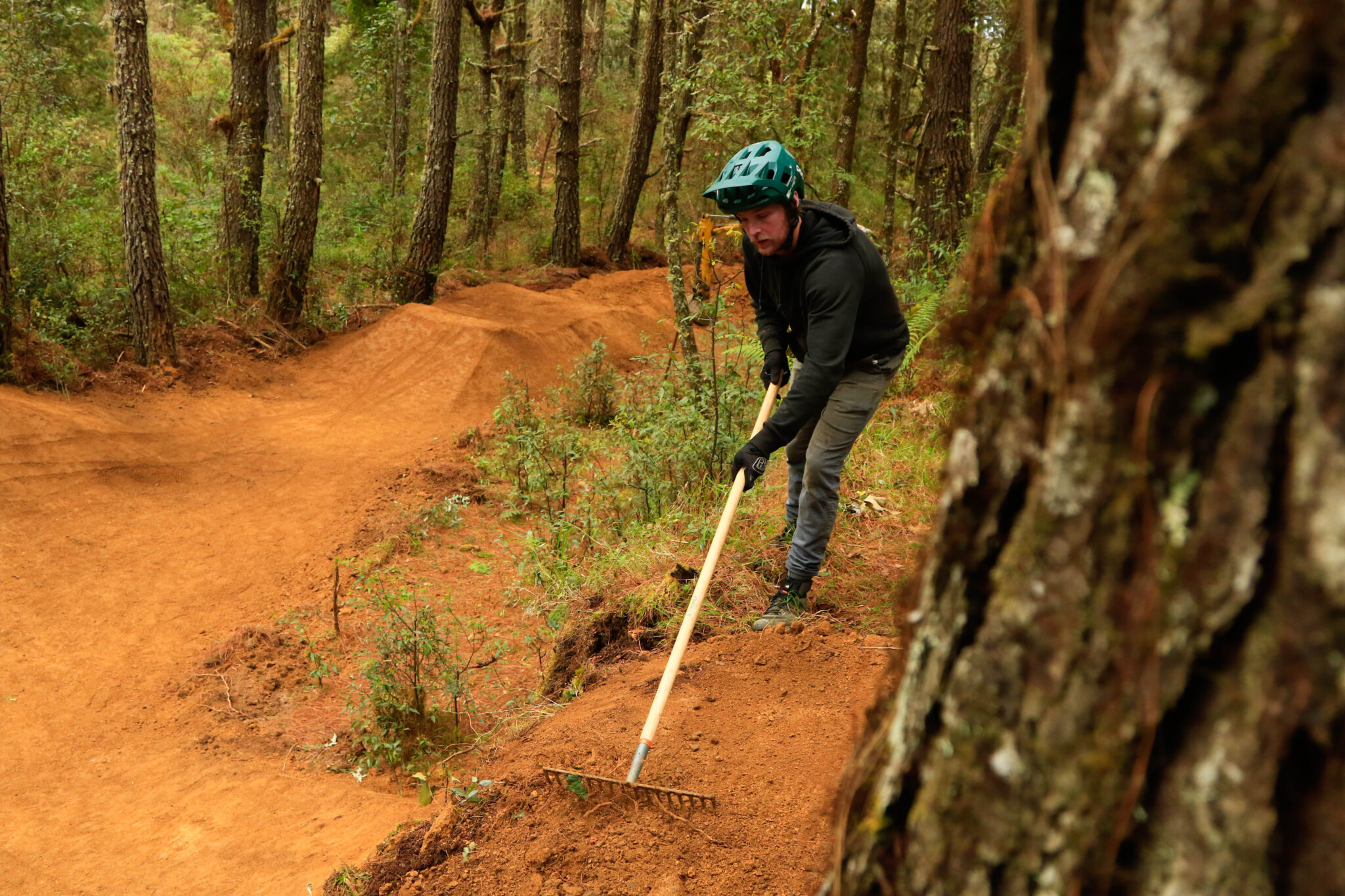 How to Build a Flow Trail in Mexico - Singletracks Mountain Bike News