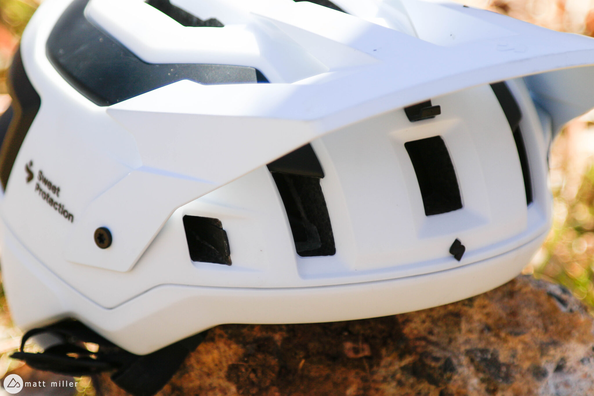 Sweet Protection Bushwacker 2Vi MIPS Helmet Review - Singletracks ...