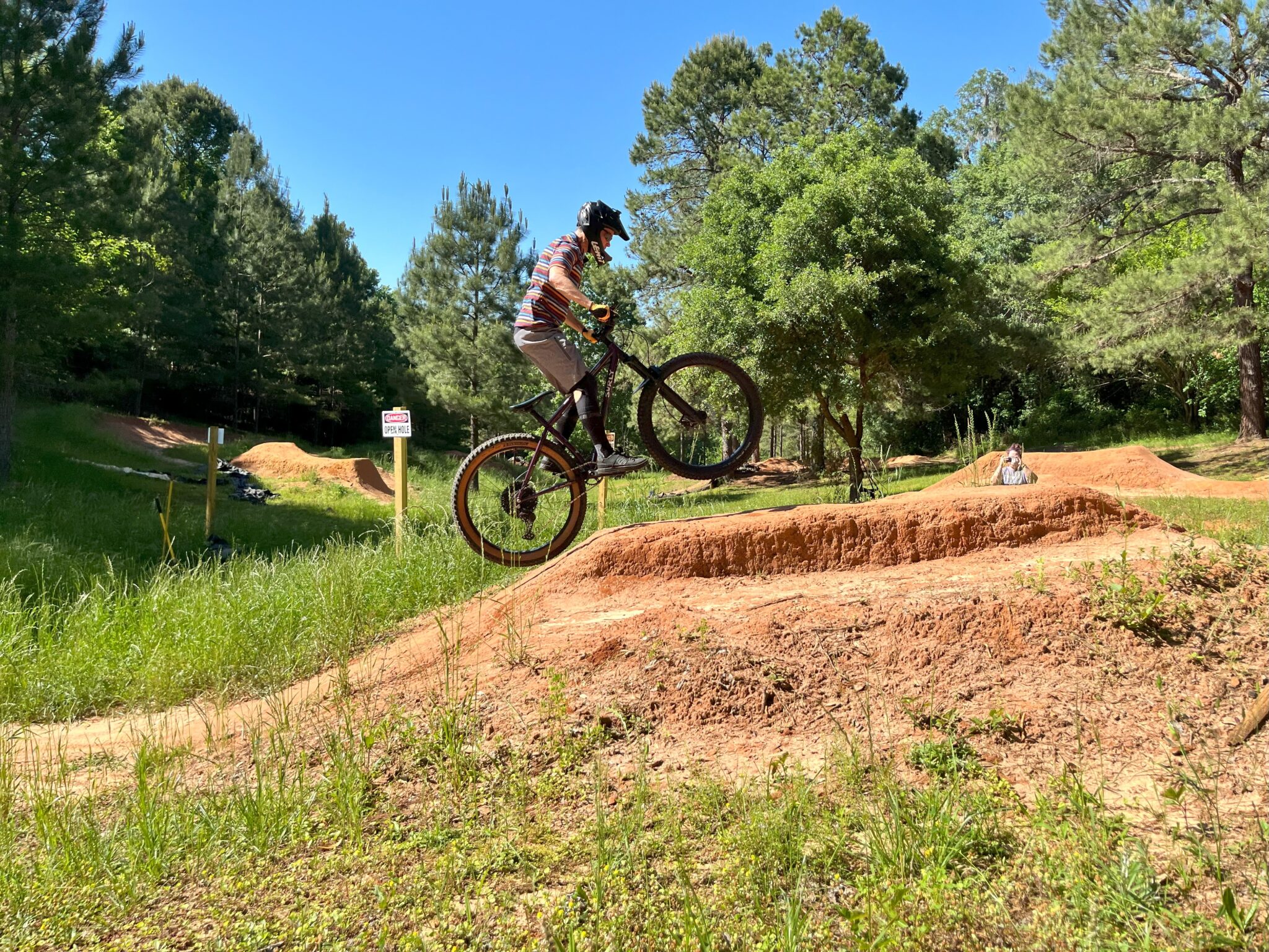 Triumph Over Tabletops and Doubles on your Mountain Bike With These ...