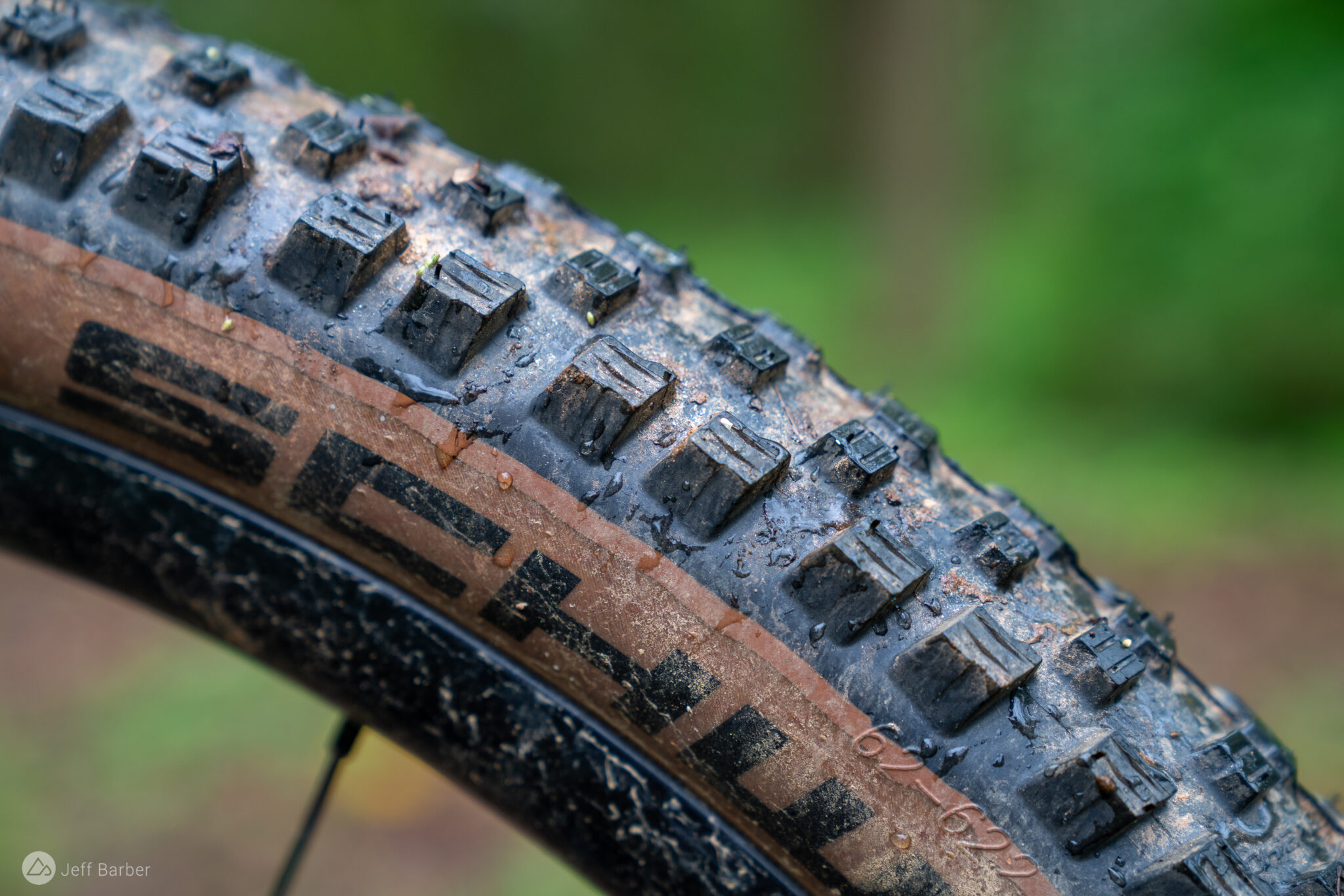 The Schwalbe Wicked Will Tire Rolls Fast and Light and Still Corners Well [Review ...